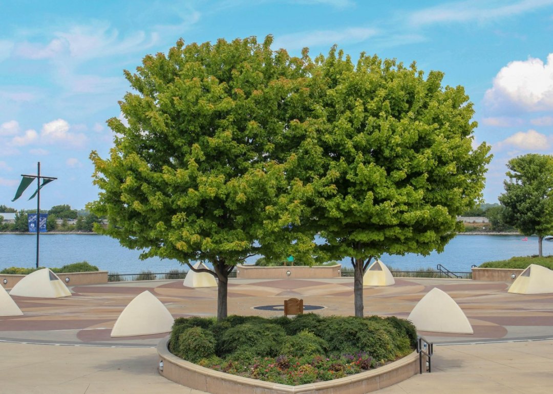 Guide To Visiting Rockwall Harbor: Where To Eat, Shop, and Stroll At ...