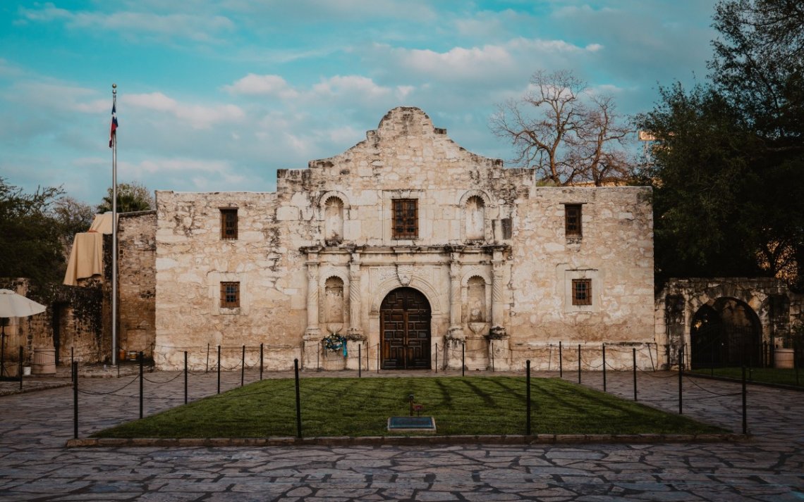 Visit The Alamo - 8 Things To Know Before You Go